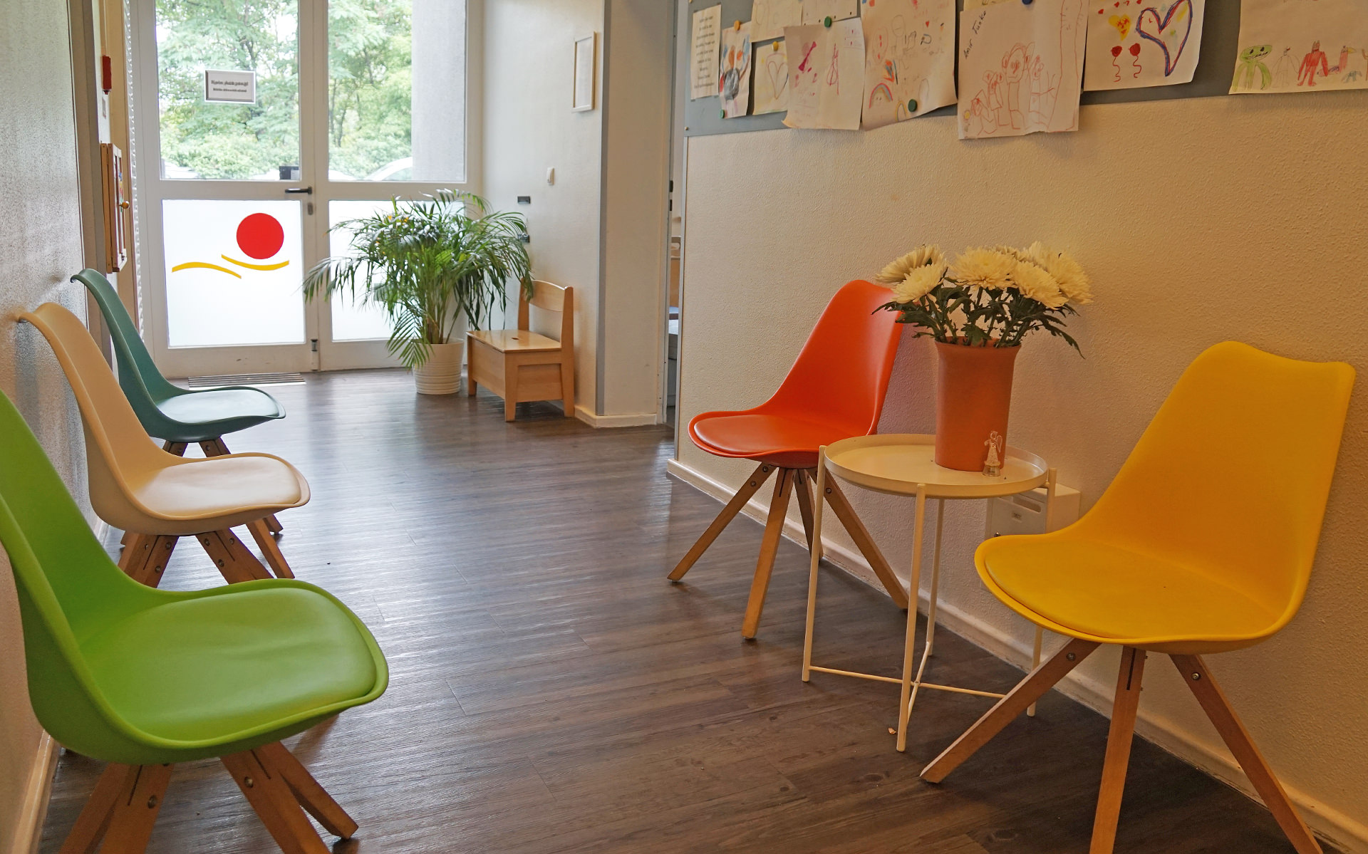Kontakt - PhysioPlus. Ambulantes Therapiezentrum für Physiotherapie ...